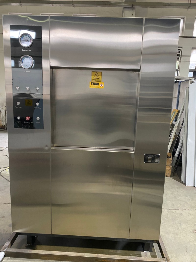 Delivered Order for Big Horizontal Autoclave Double Door Pass Through ...